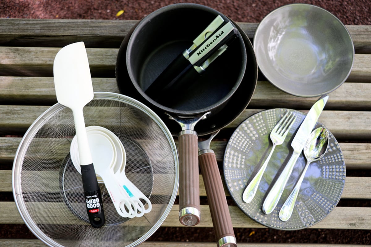 The Bare Minimum Kitchen Utensils You Need in College