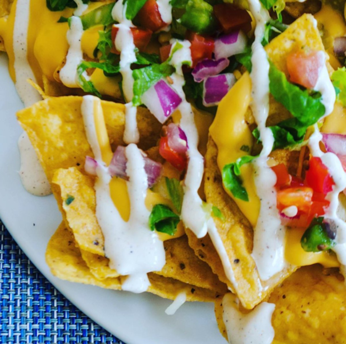The 10 Restaurants That Serve The Best Nachos in Chicagoland