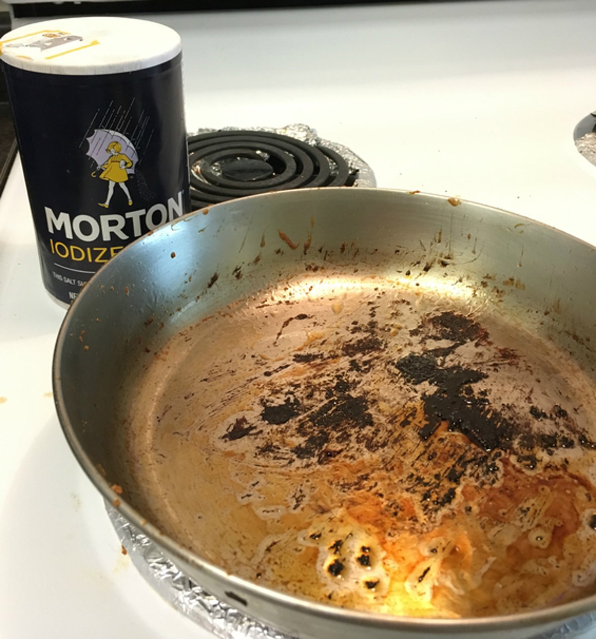 How to Clean a Burnt Pan With Salt in 20 Minutes