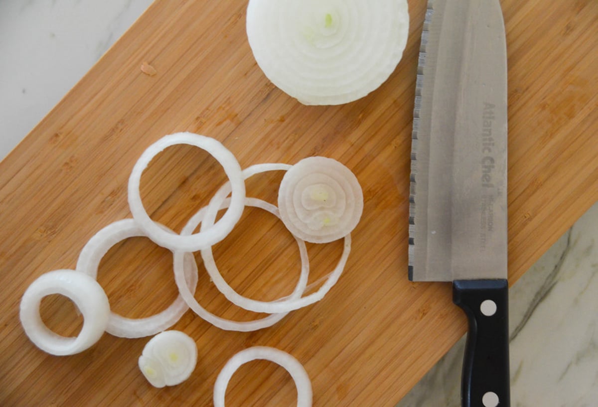 This TikTok Hack Slices An Onion In Under 30 Seconds