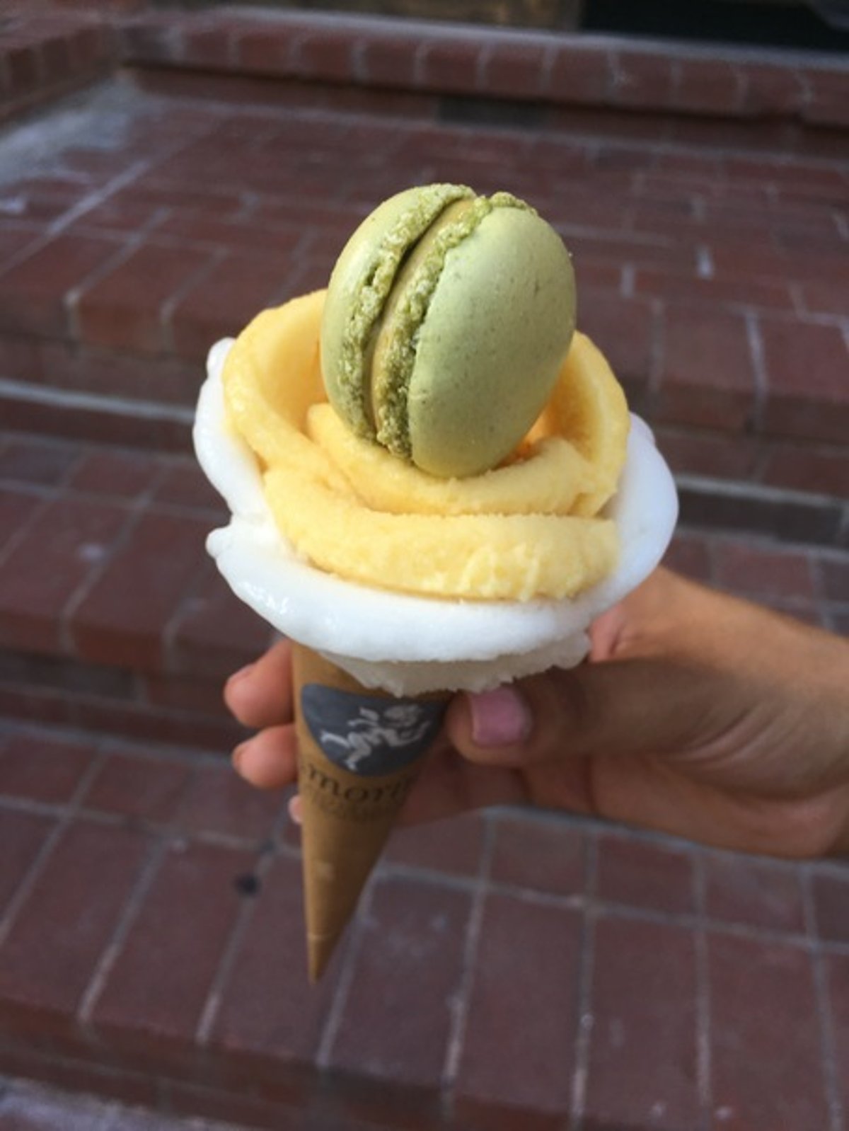 Amorino Serves Beautiful Flower-Shaped Gelato