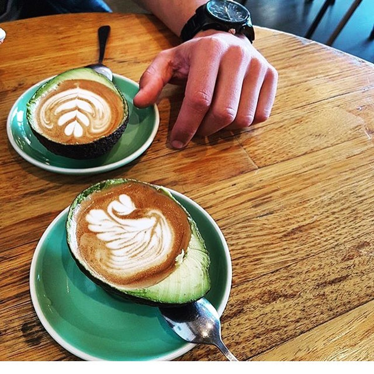 how to make avocado coffee