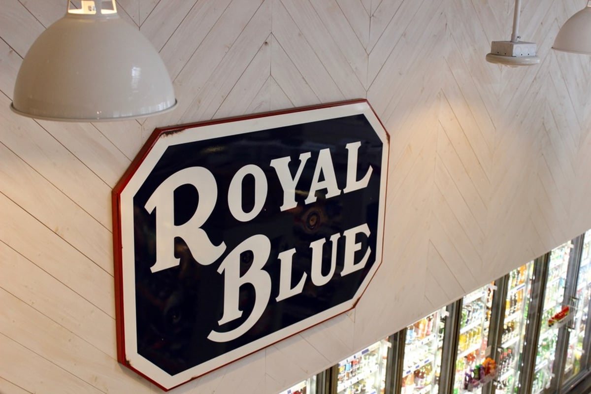 10 Reasons Why Royal Blue Grocery is a Girl's Best Friend