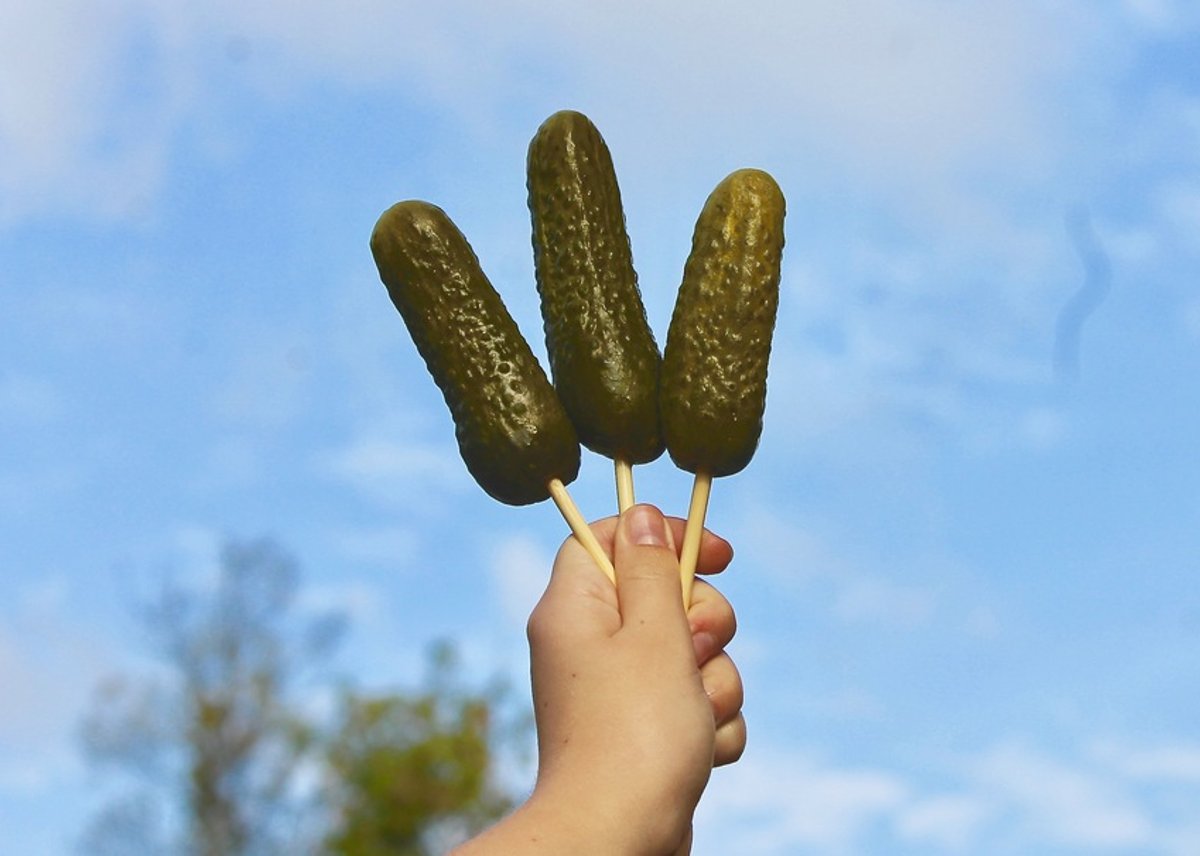 Pucker Up this Summer with Sour Pickle Pops