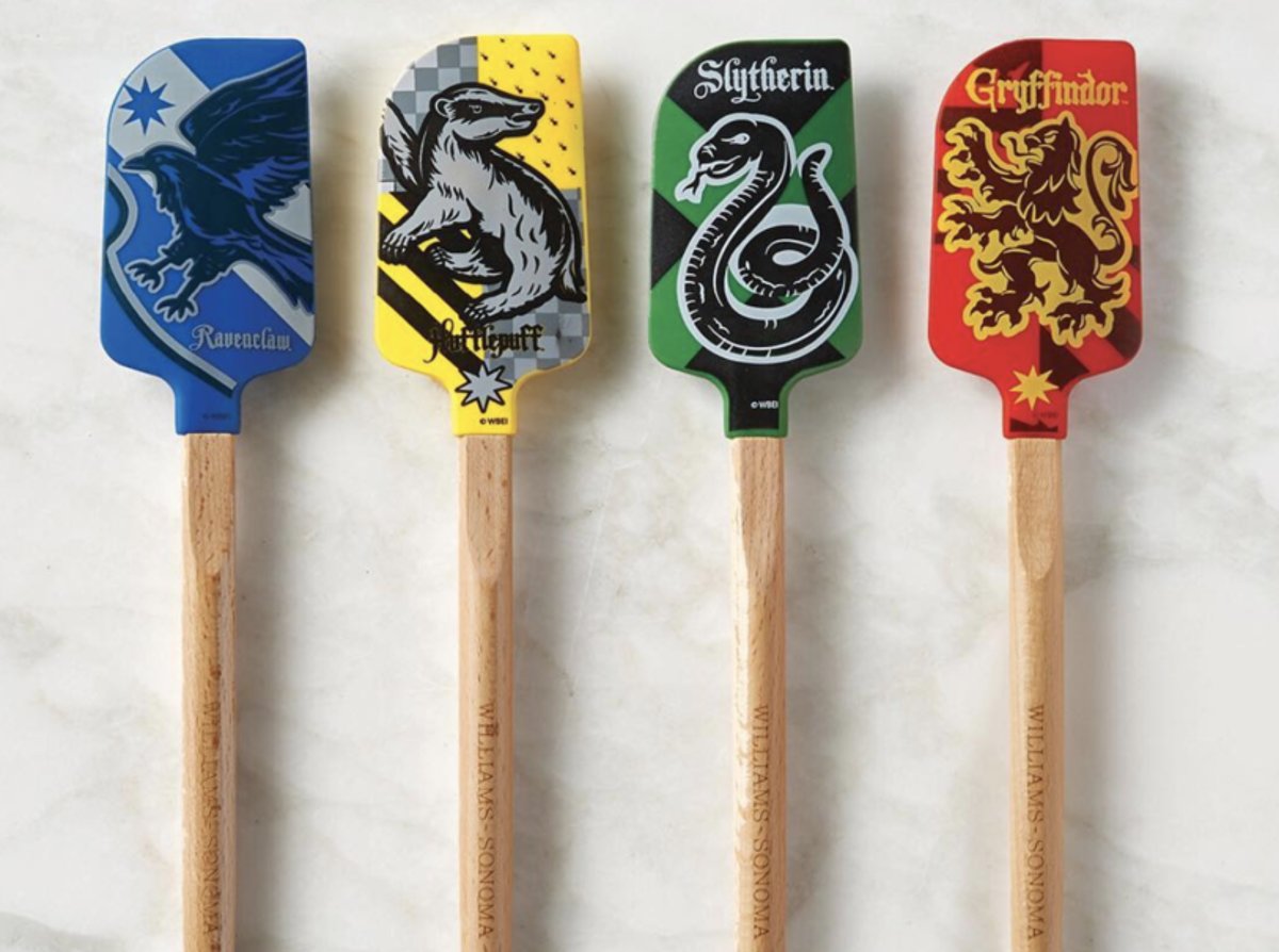 Harry Potter Cookware Is At Williams Sonoma, and It's Perfect