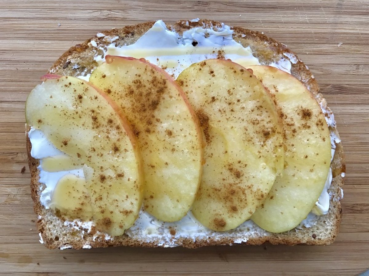 6 Fancy Toast Recipes You Can Make in Your Dining Hall
