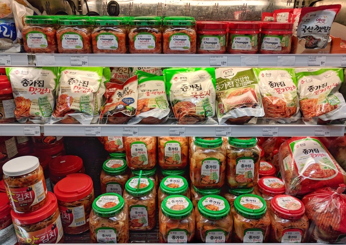 To Make or to Buy Kimchi, That Is the Question