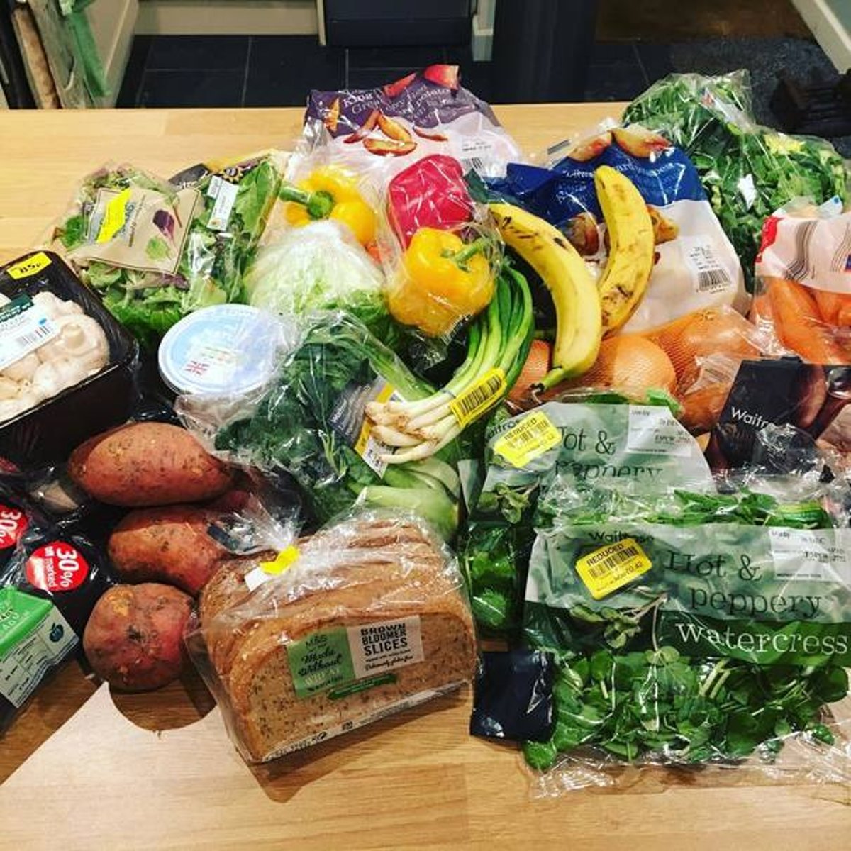 8 Simple Ways to Reduce Food Waste in Your Own Home