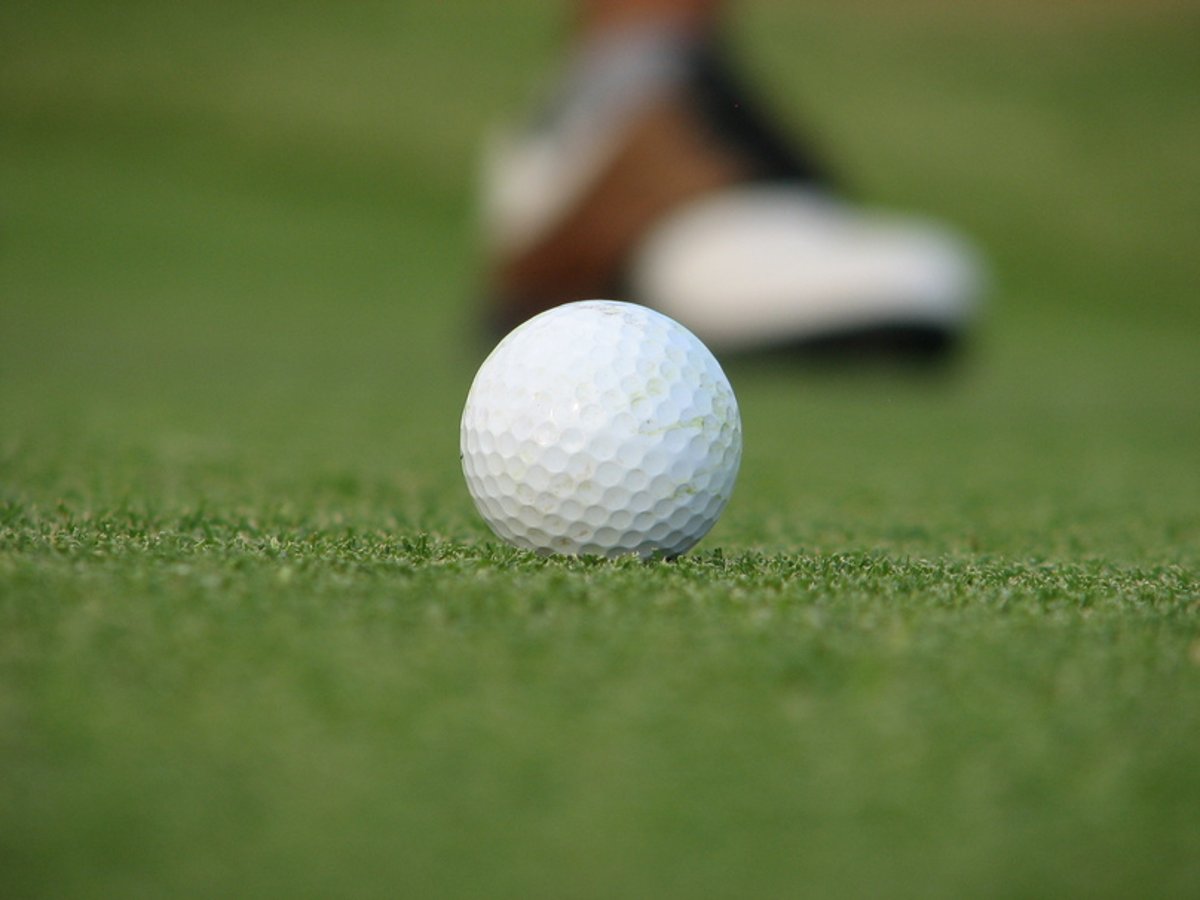 The Best Golf Snacks to Eat During a Round