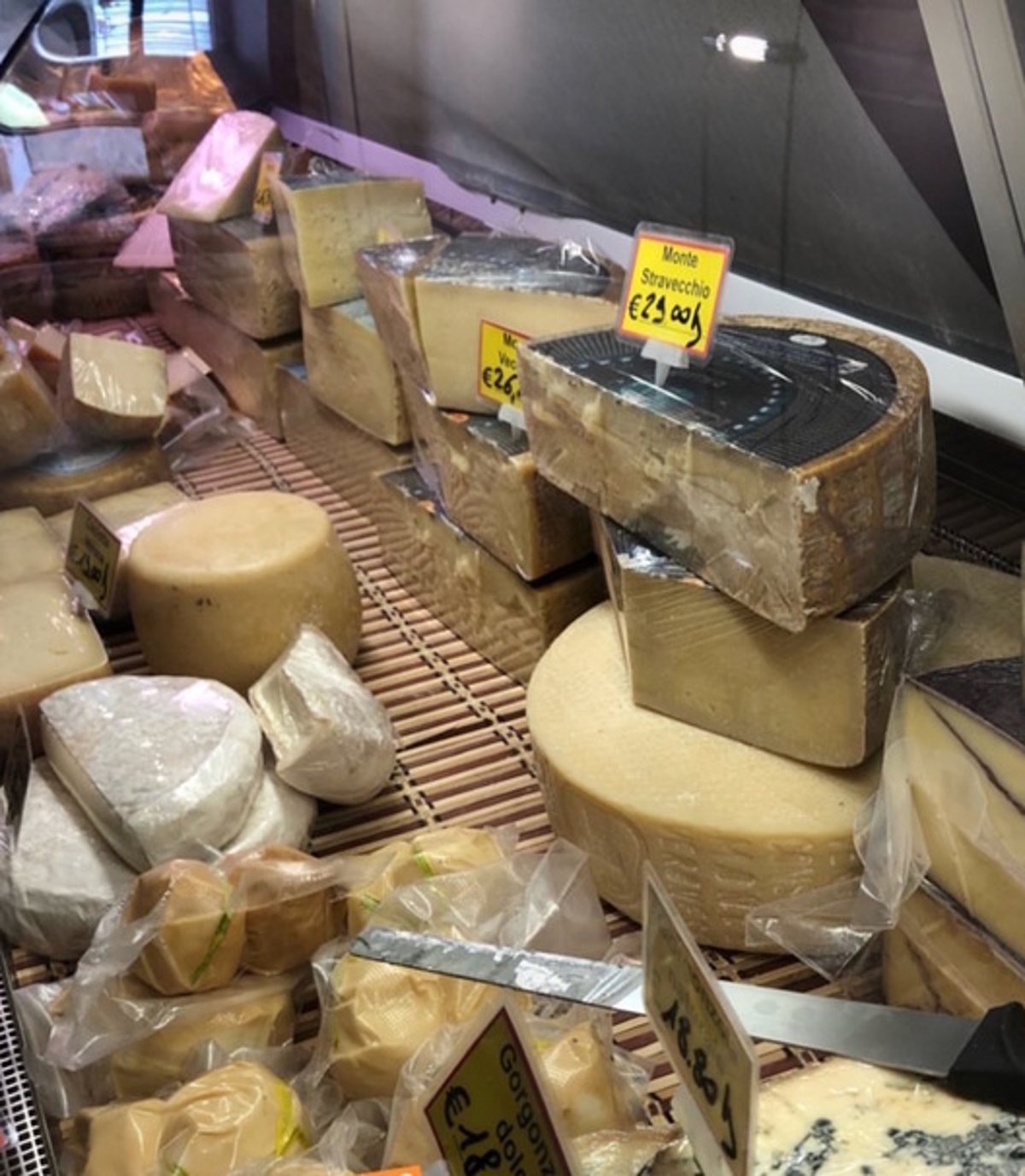 7 Reasons Why Cheese Is The Greatest Food Ever
