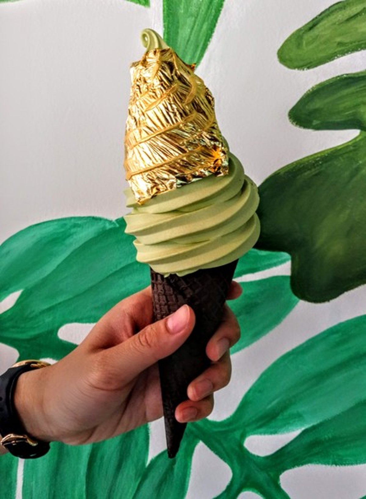 10 Luxurious Gold Foods to Try When You Win the Lottery