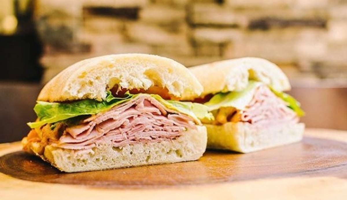 Common Bodega Menu Items that Make the Best Lunches