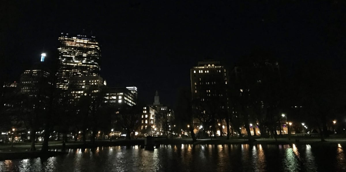 The Best First Date Spots in Boston If You're Feeling Romantid