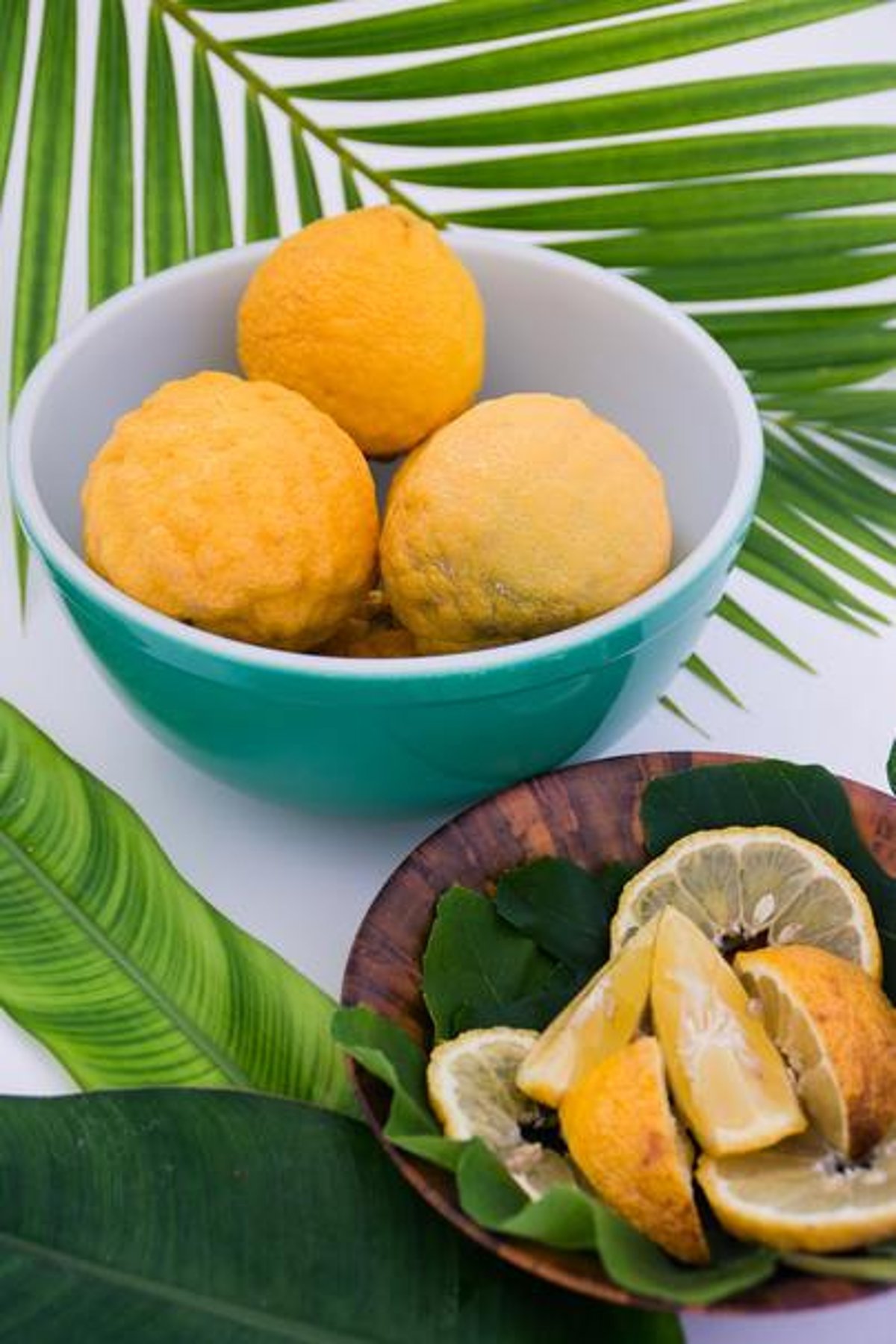 difference between lime and lemon fruit