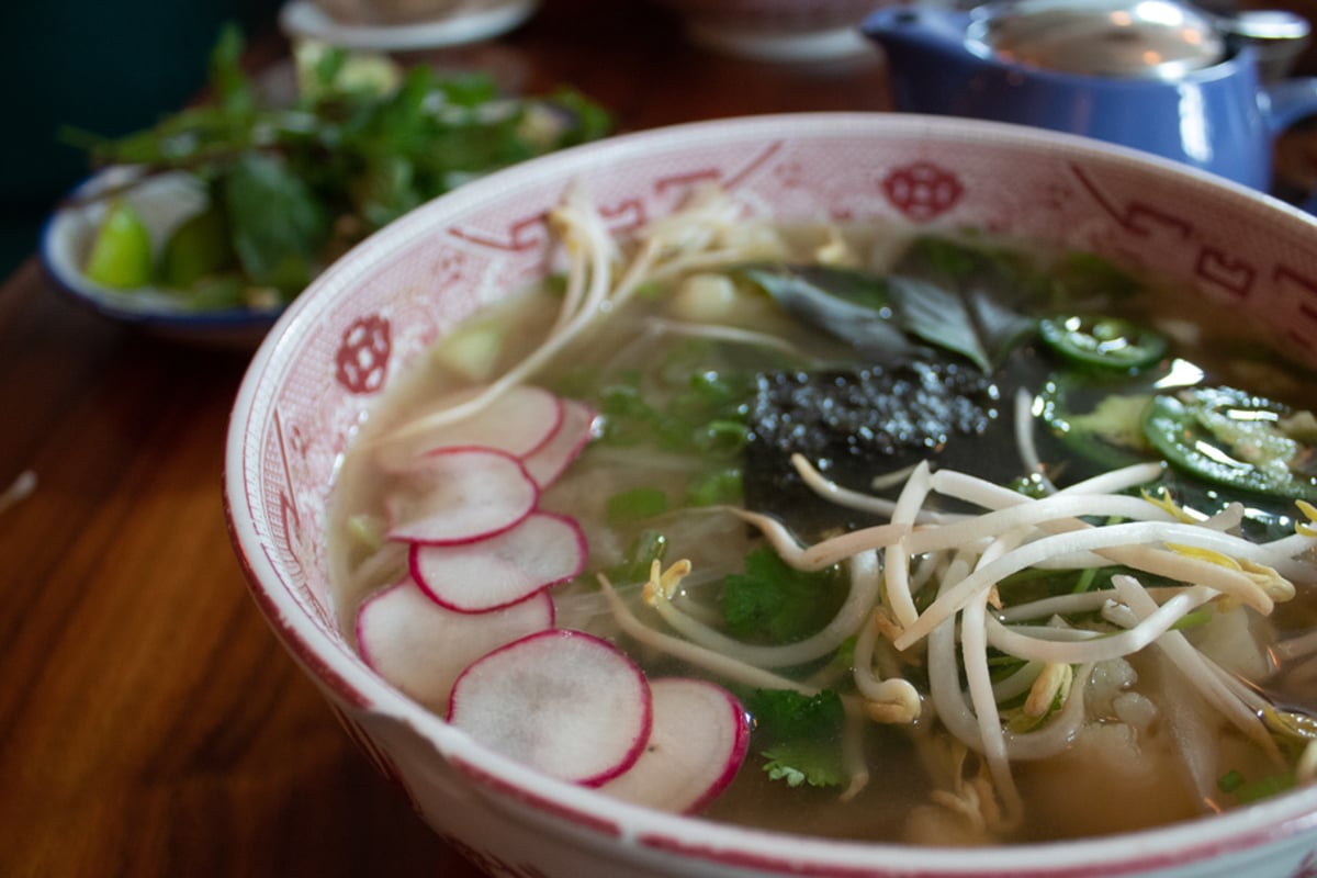 What is Pho: A Brief History and How to Eat it