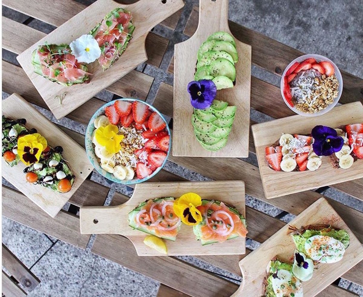 These 14 Avocado Restaurants Will Make You Want to Travel the World