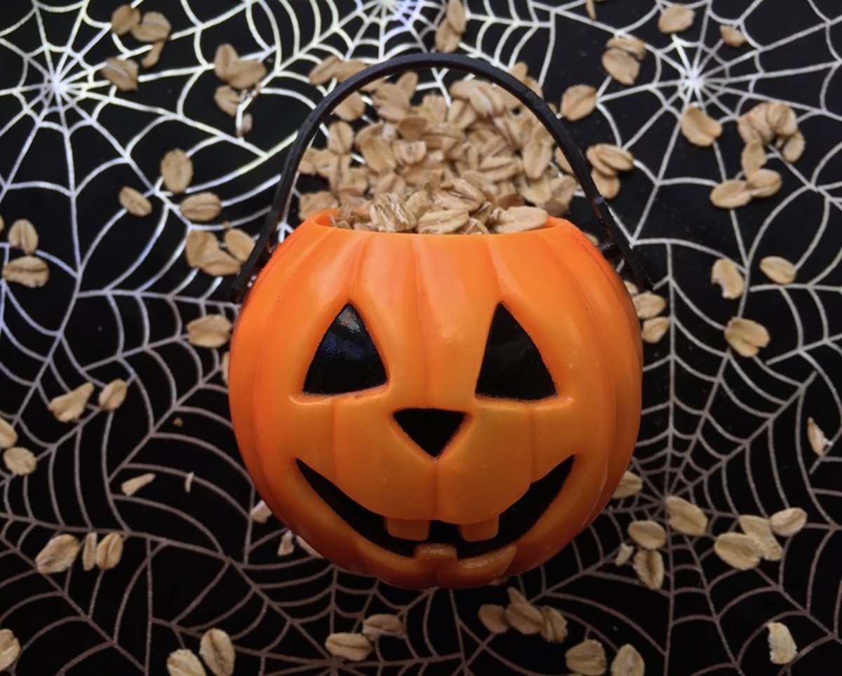 Get Spooky with These 3 Halloween Oatmeal Recipes