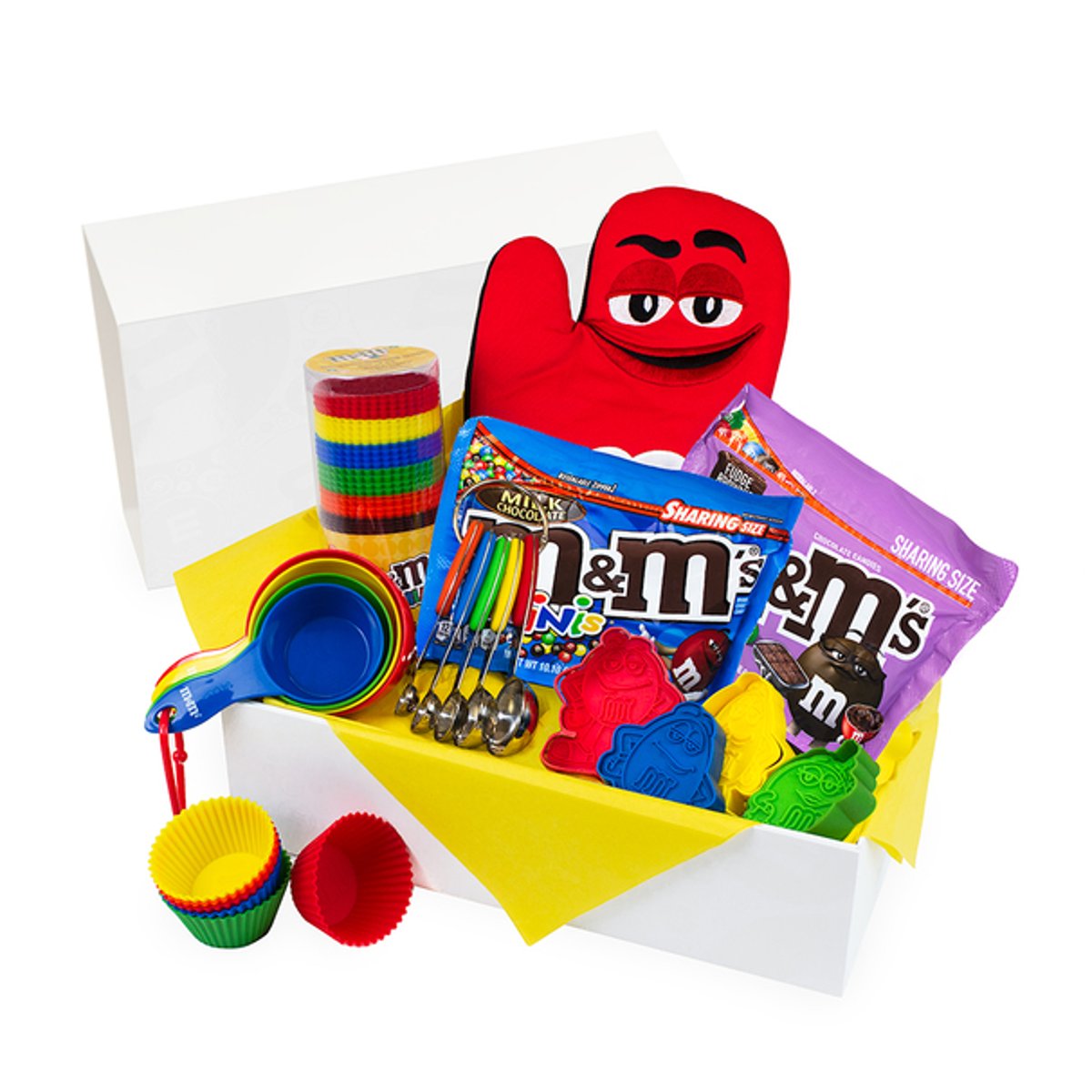 4 Essential Holiday Goodies You Need To Try ASAP
