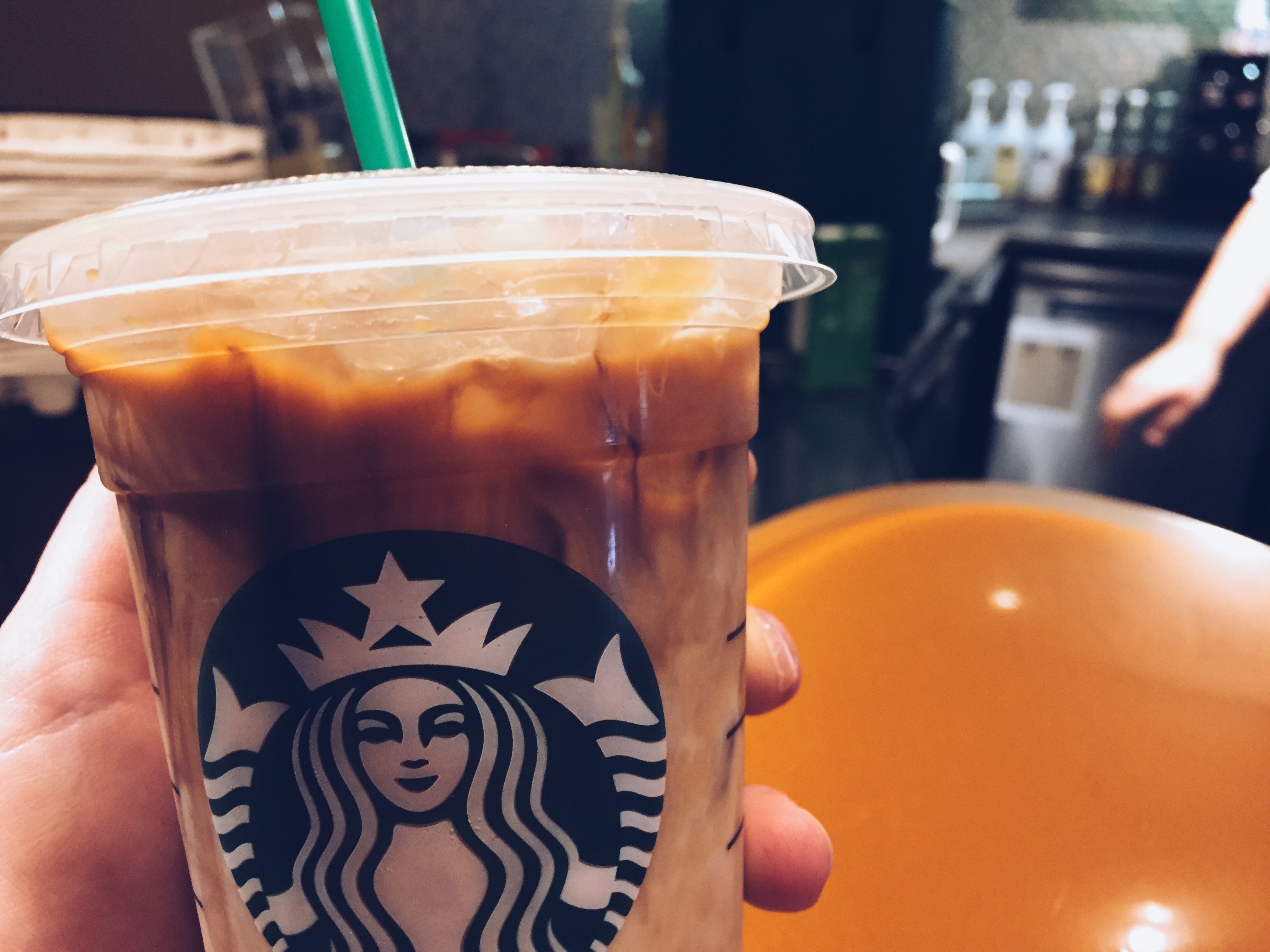 how to make hazelnut mocha coconutmilk macchiato